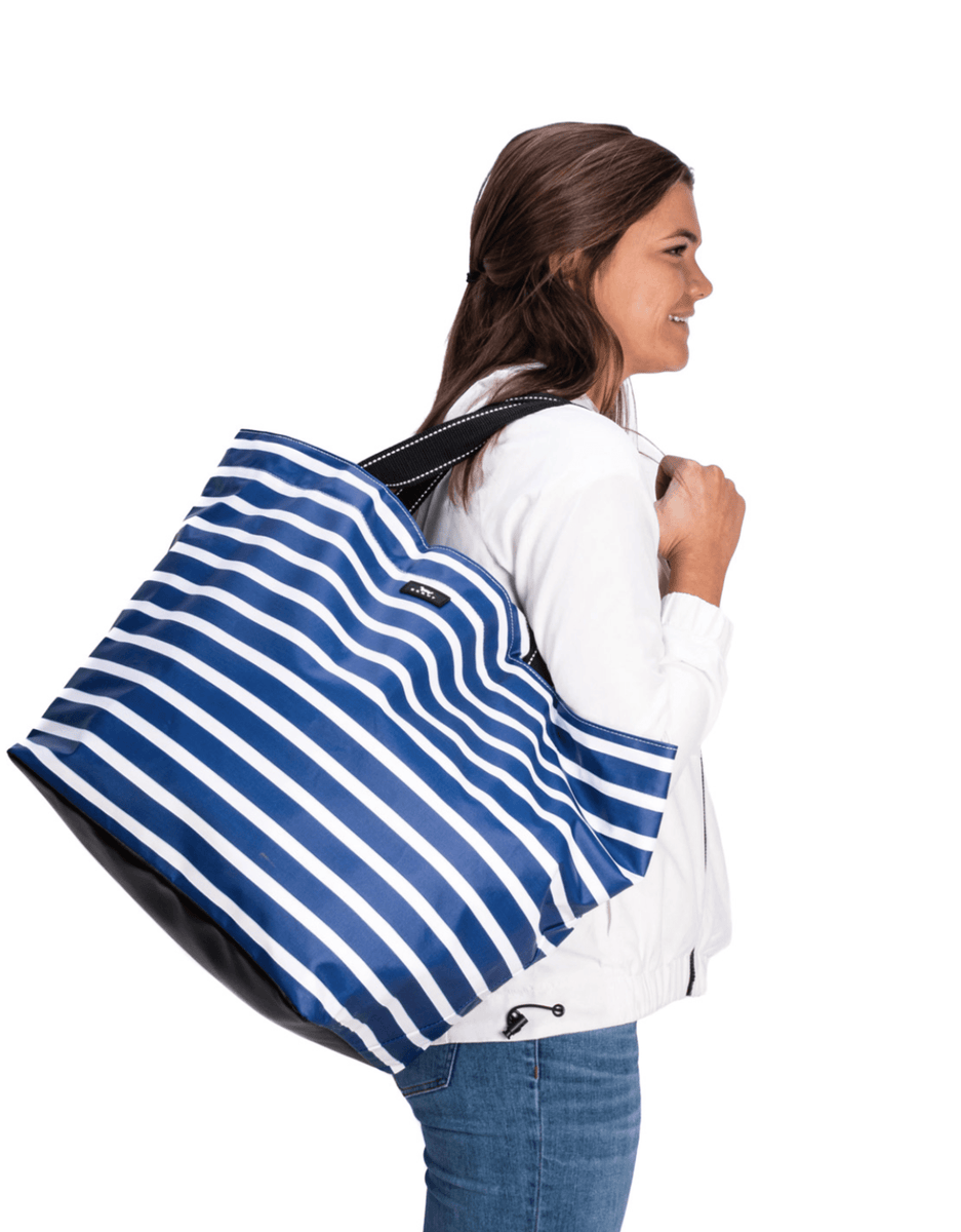 Scout Weekender | Carolina Girls